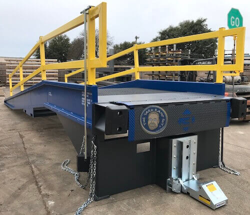 Stationary Dock Ramp with Leveler for Sale in Texas | The Yard Ramp Guy